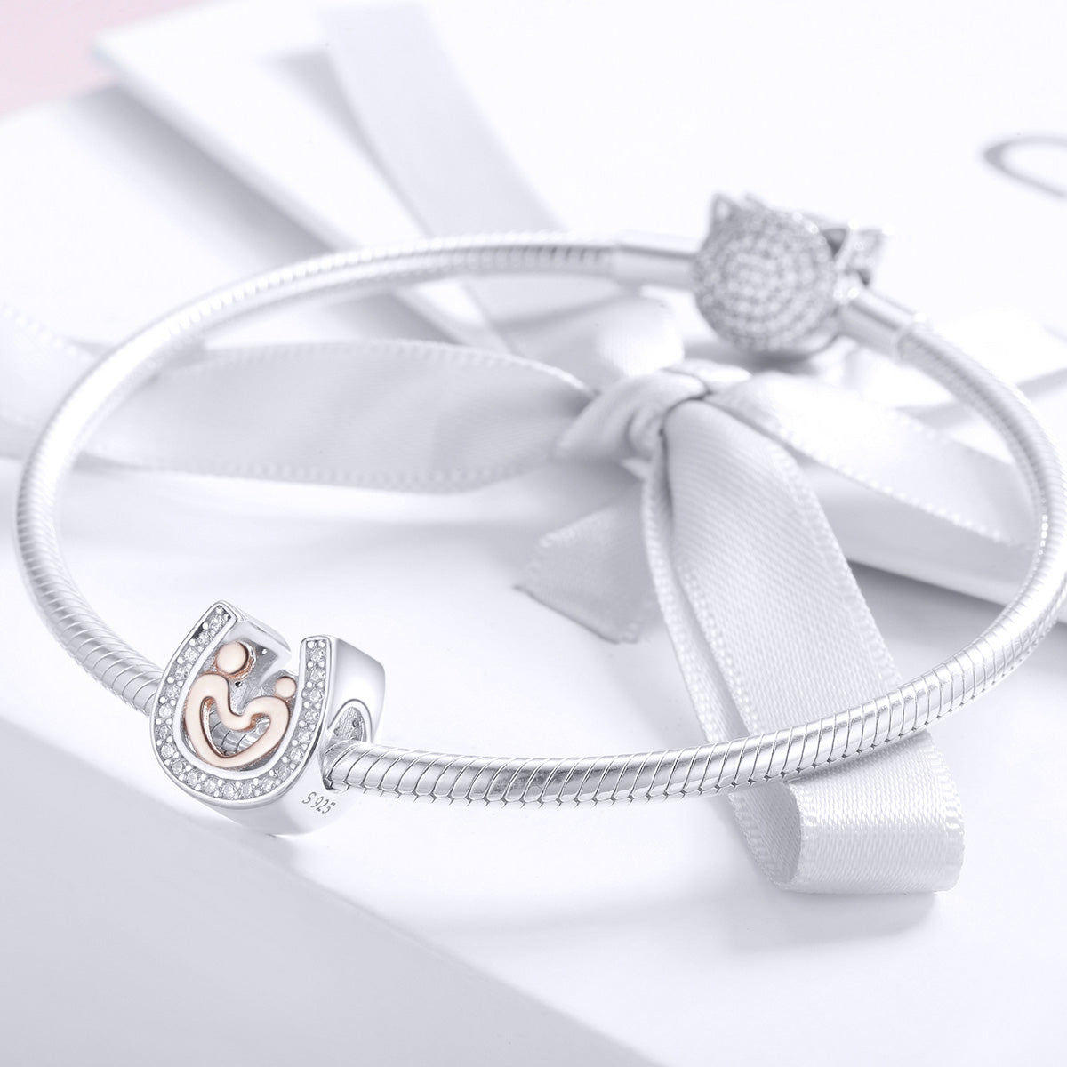 What Are The Benefits Of Sterling Silver? | Lullaboo
